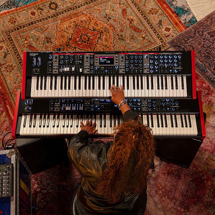 Jual Roland V-STAGE 76 76 Key Keyboard Synthesizer - FREE ...